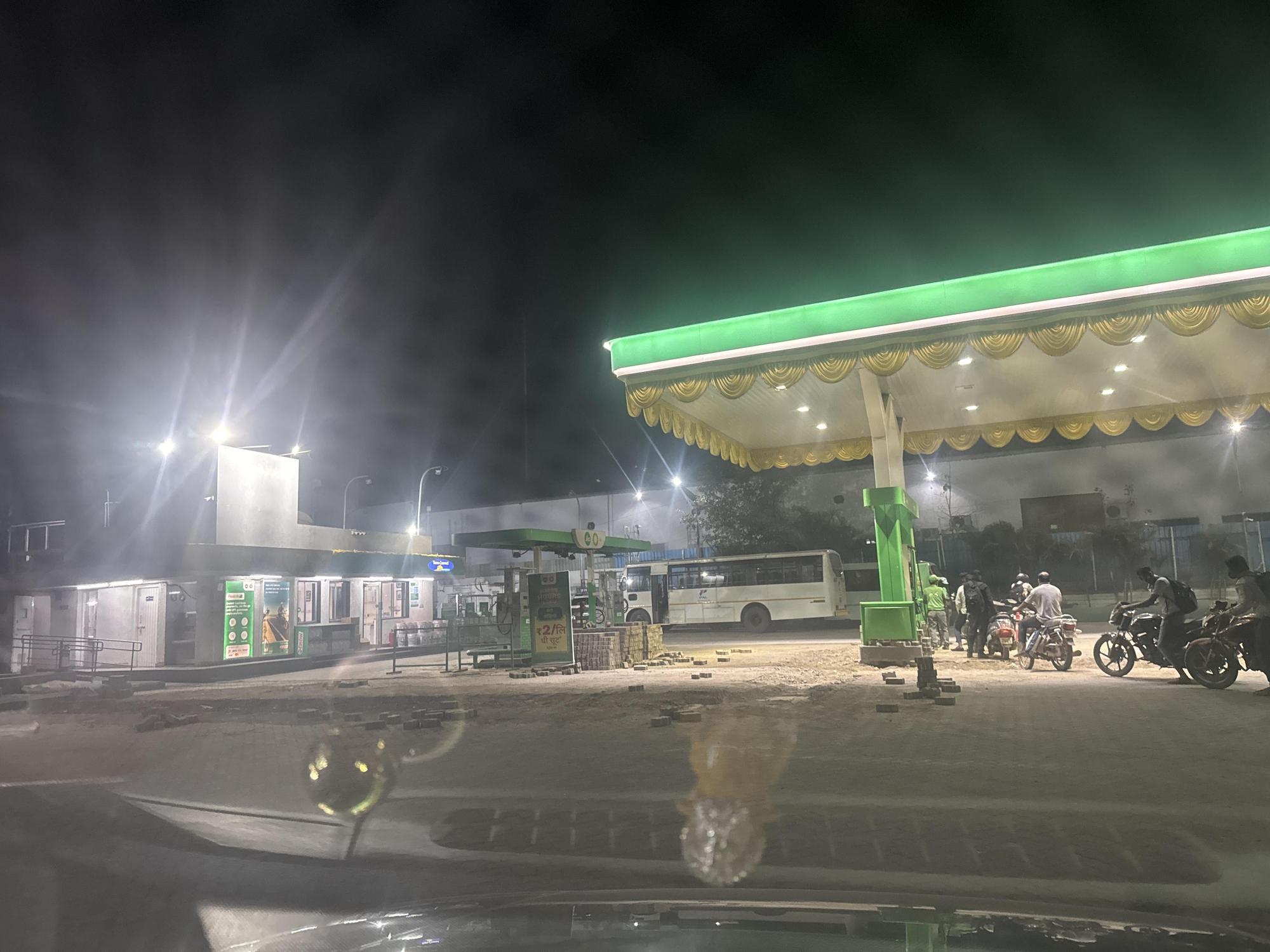 Jio-BP Mobility Station Chakan | Kurali, MH | EV Station