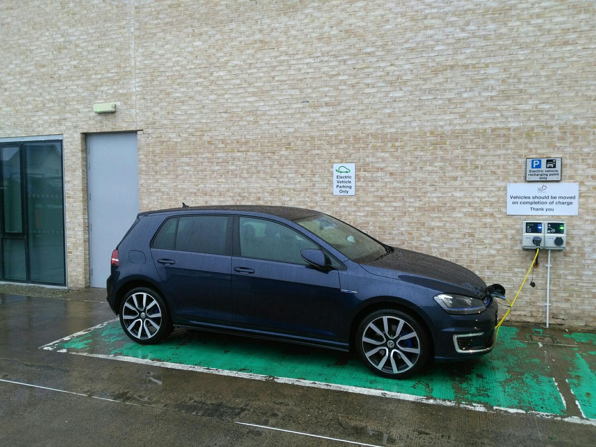 Forth Valley College | Drip Road Stirling Scotland FK8 1SE | EV Station