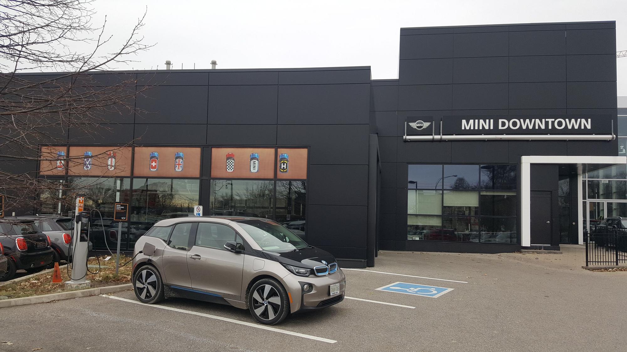 MINI Toronto | Toronto, ON | EV Station