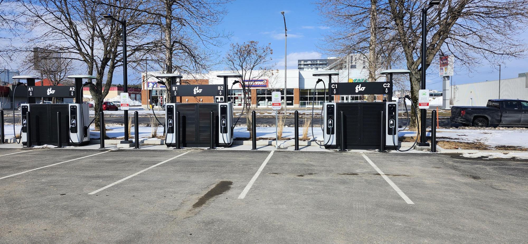 Canadian Tire - Lévis (Coming Soon) | Lévis, QC | EV Station
