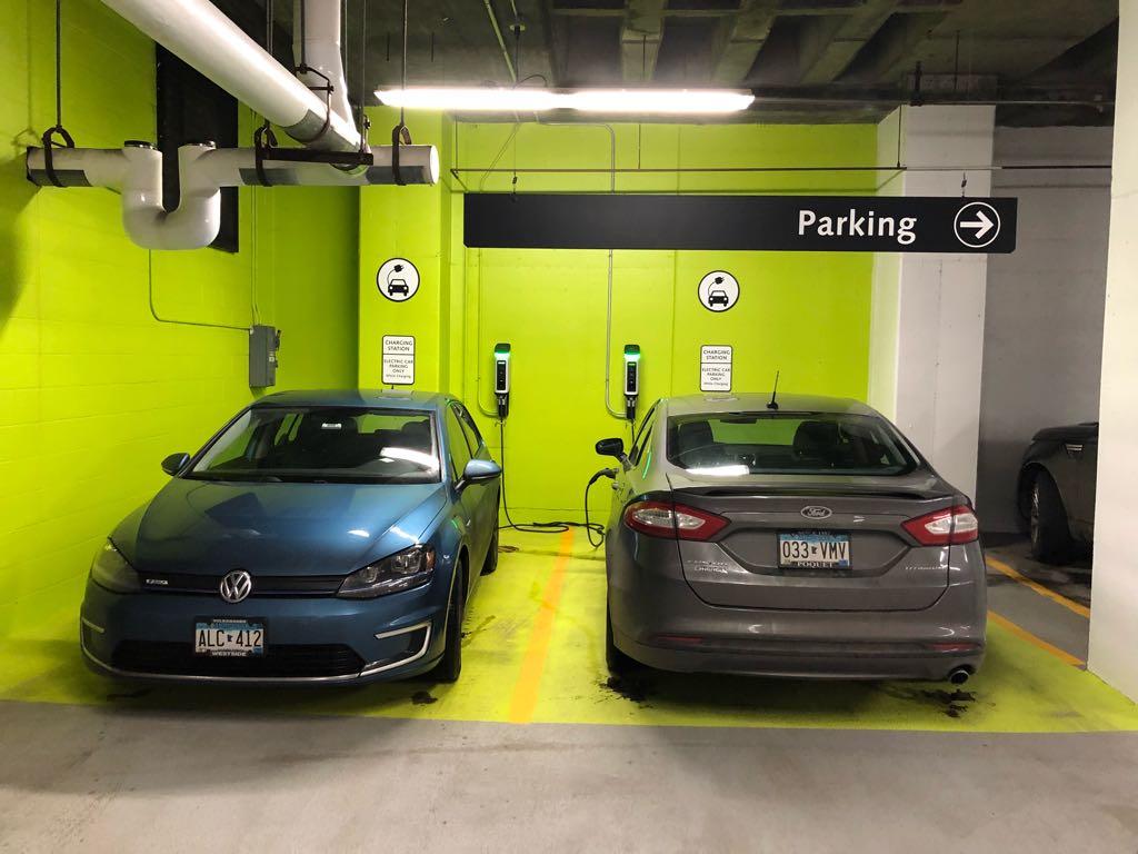 SPS Tower | Minneapolis, MN | EV Station