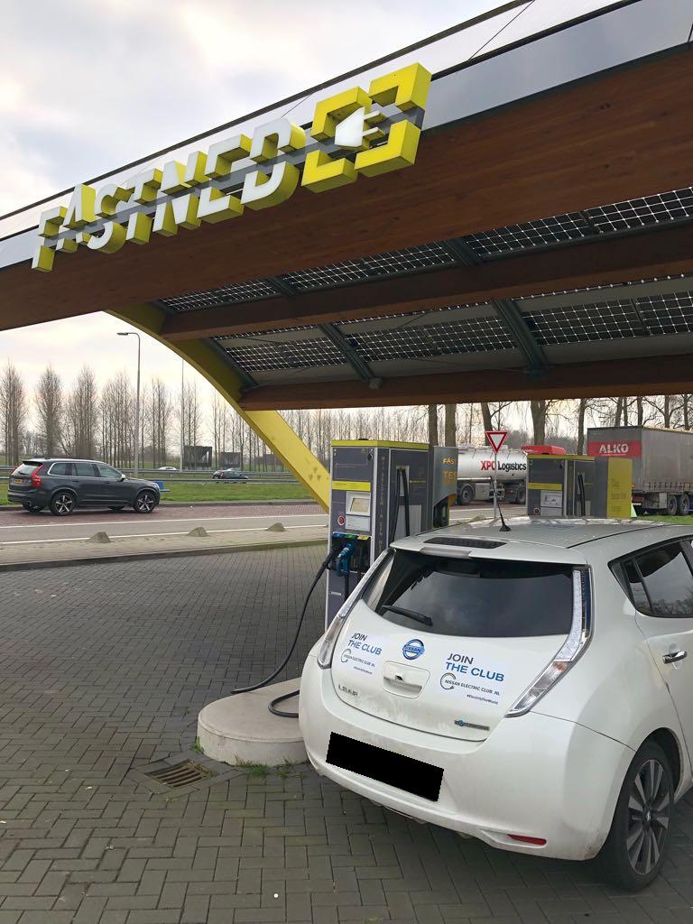 A16 (S) Dordrecht Fastned De Zuidpunt | Dordrecht, ZH | EV Station