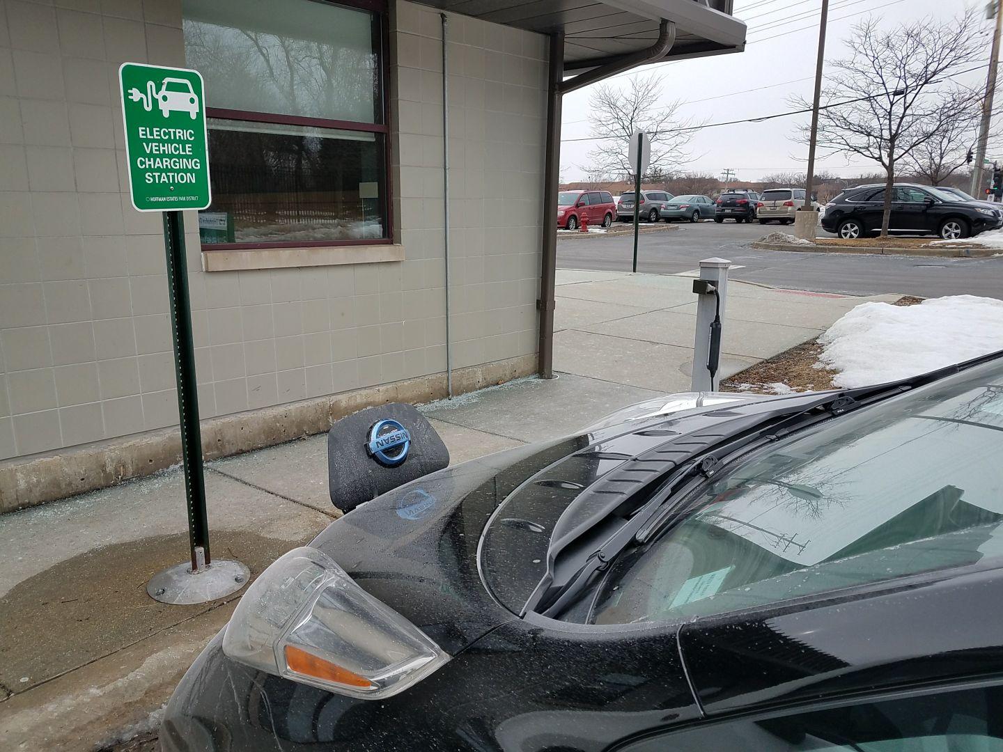 Triphahn Community Center & Ice Arena | Hoffman Estates, IL | EV Station