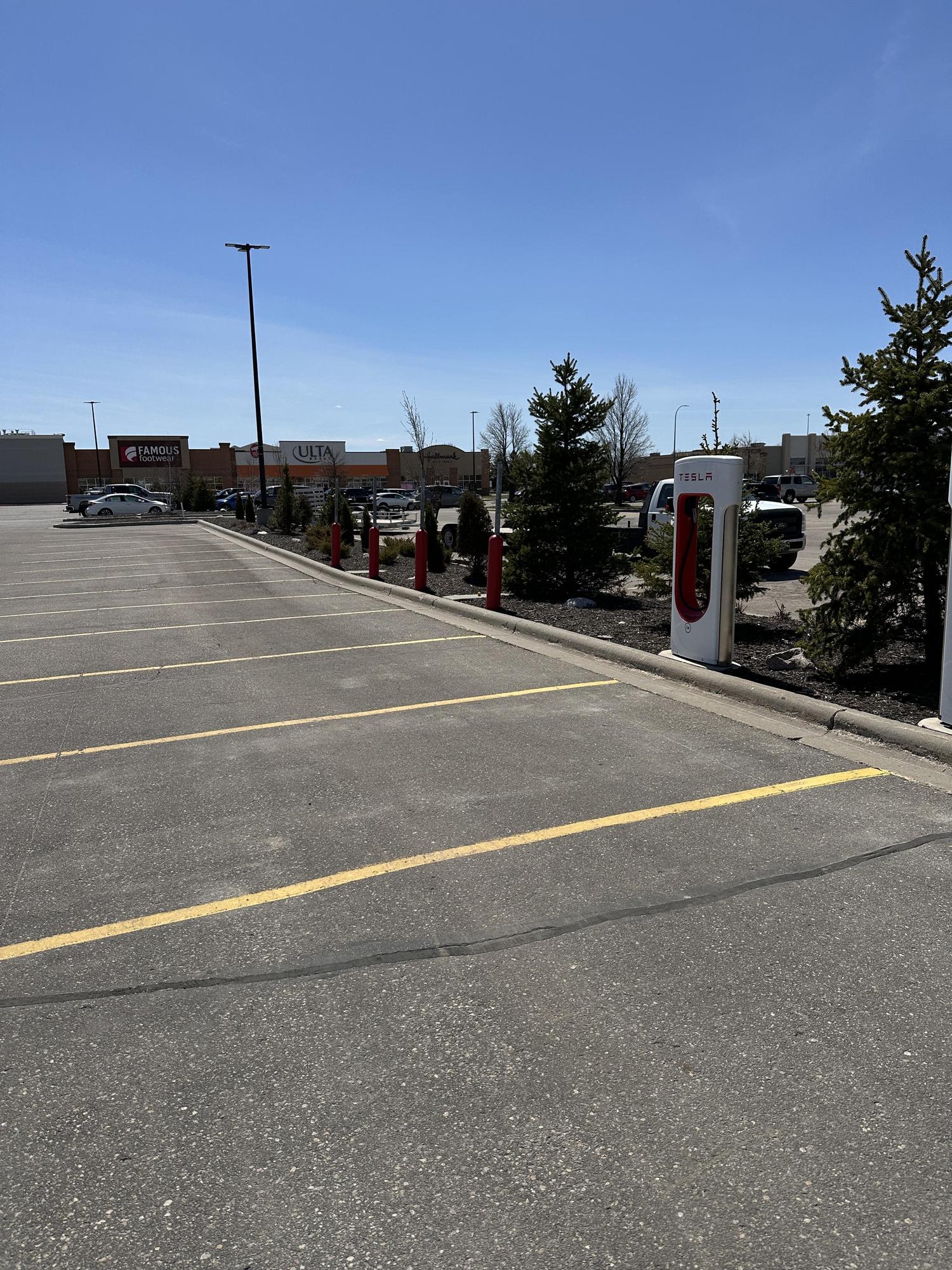 Target Grand Forks, ND | Grand Forks, ND | EV Station