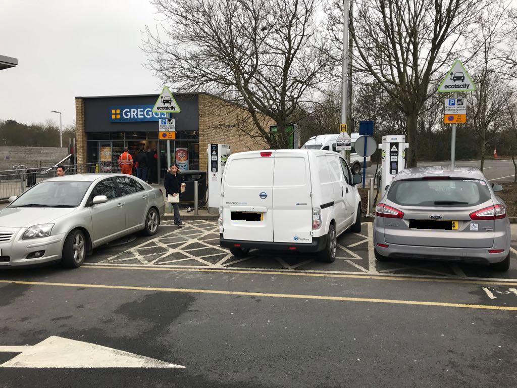 Cherwell Valley Services M40 | Moto Services, M40 Motorway Jct 10 ...