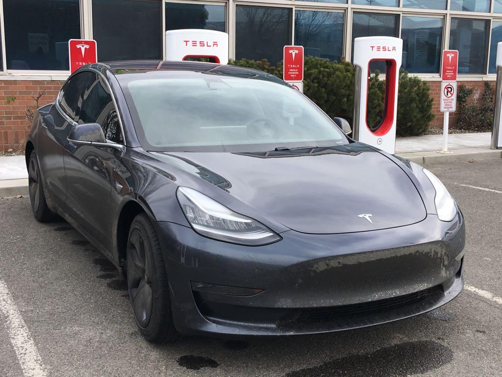 Holiday Inn Express Ellensburg (2) | Ellensburg, WA | EV Station