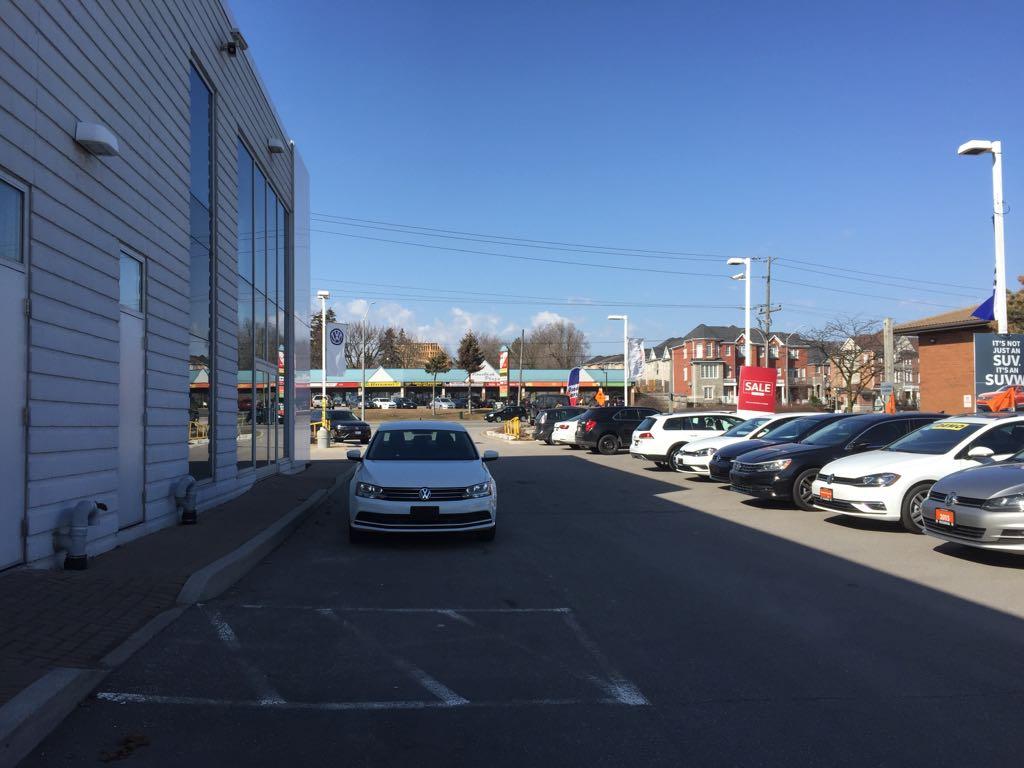 Pickering Volkswagen | Pickering, ON | EV Station