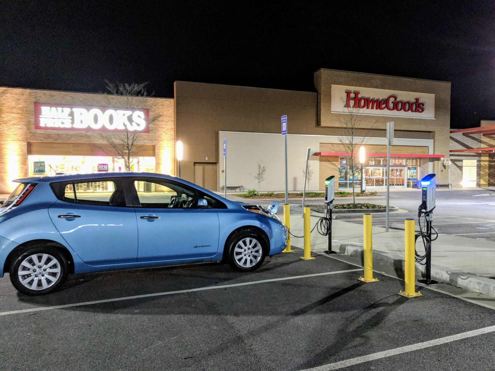 Suburban Plaza | Decatur, GA | EV Station