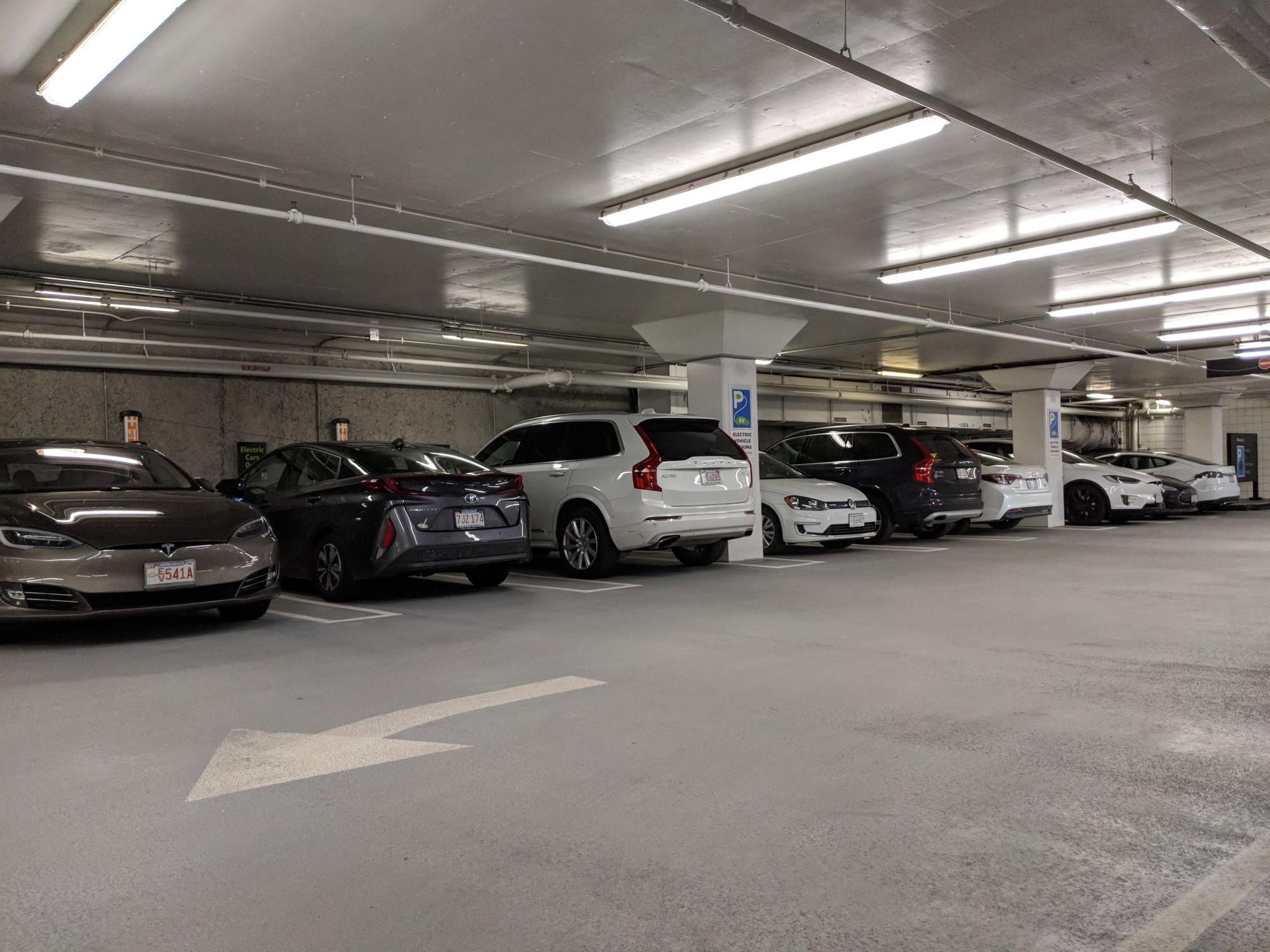 Post Office Square Parking Garage | Boston, MA | EV Station
