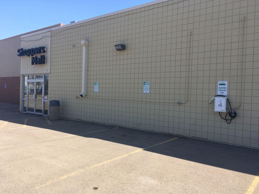 Shoppers Mall | Brandon, MB | EV Station