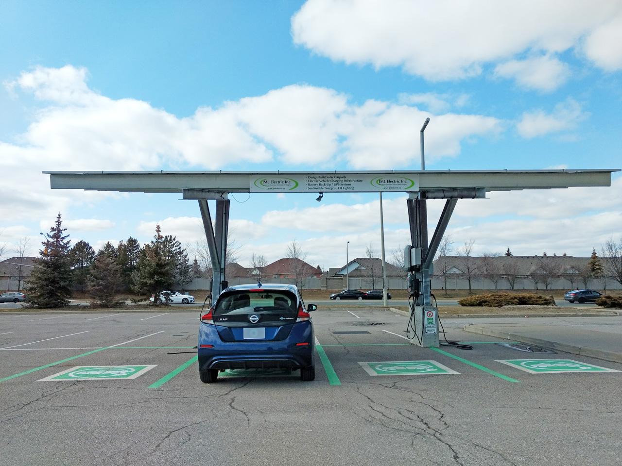 Save Max Sports Centre | Brampton, ON | EV Station