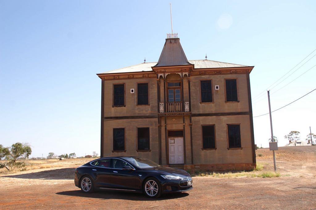 Cue Tourist Park | Cue, WA | EV Station