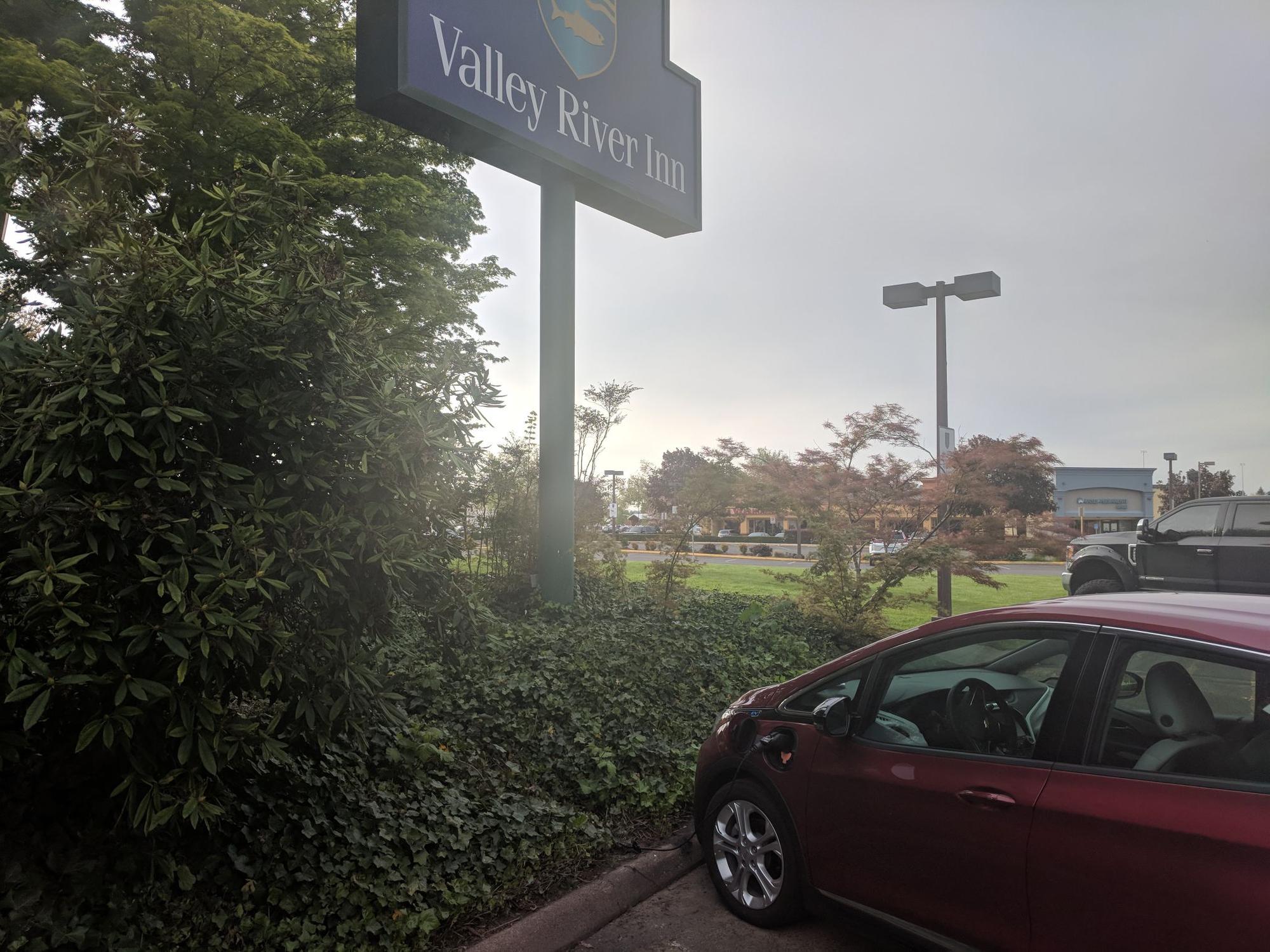 Valley River Inn | Eugene, OR | EV Station