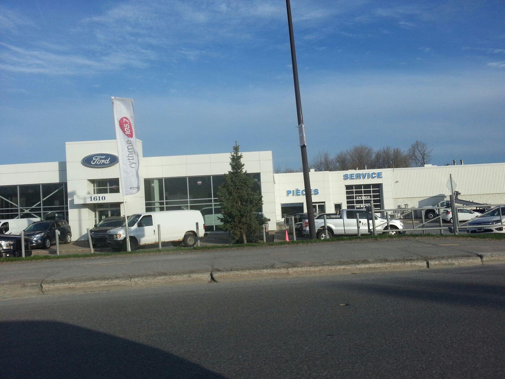 Chartrand Ford | Laval, QC | EV Station