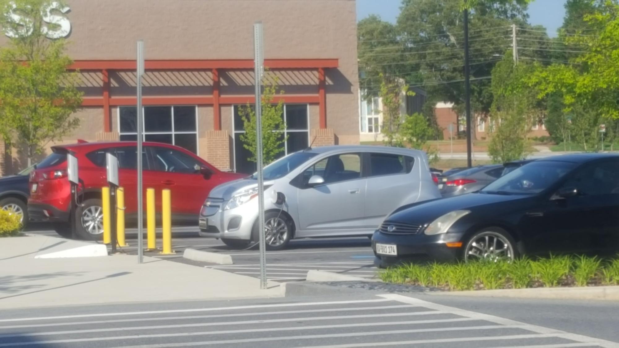 Suburban Plaza | Decatur, GA | EV Station