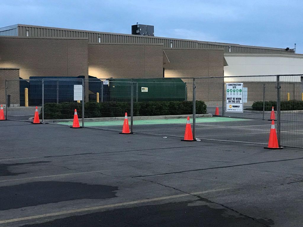 CF Fairview Park | Kitchener, ON | EV Station