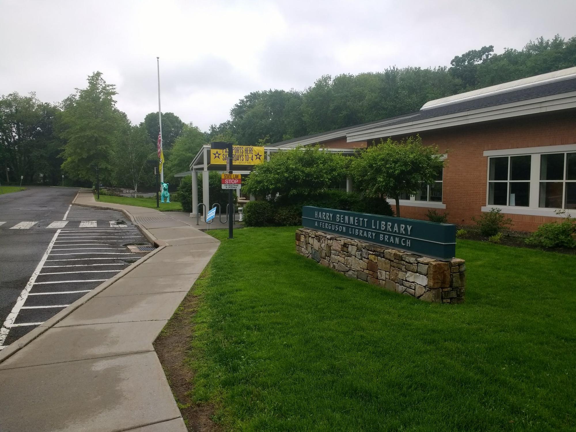Harry Bennett Library Stamford | Stamford, CT | EV Station