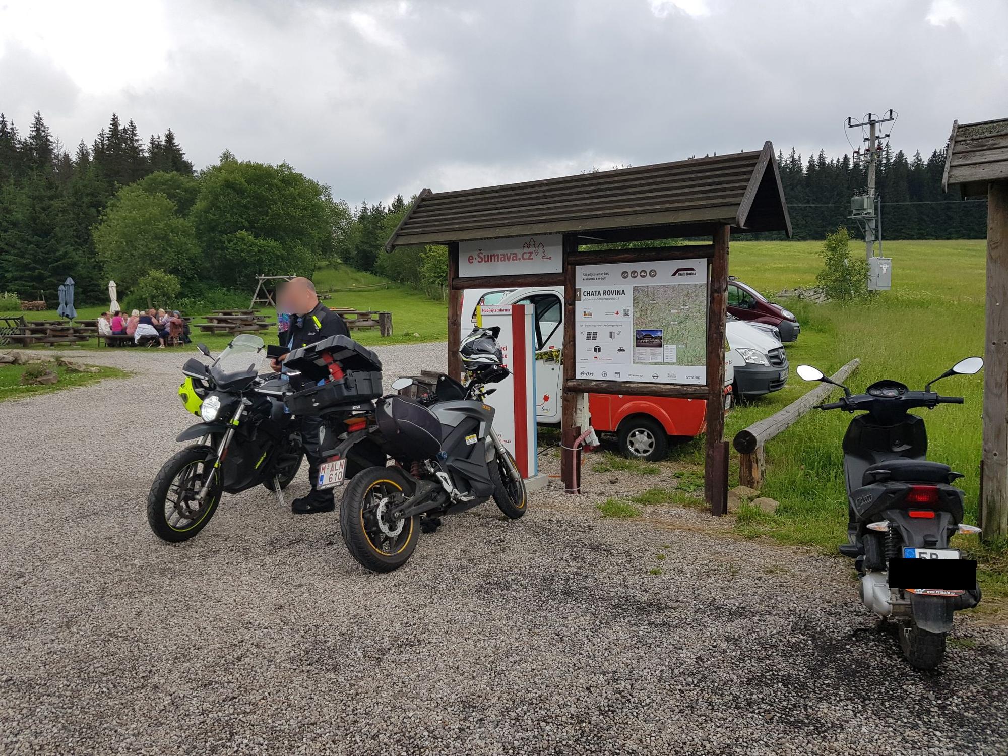 Chata Rovina | Hartmanice, Plzeňský kraj | EV Station