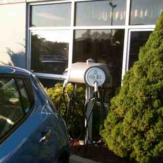 Gates GMC Nissan - Service | Windham, CT | EV Station