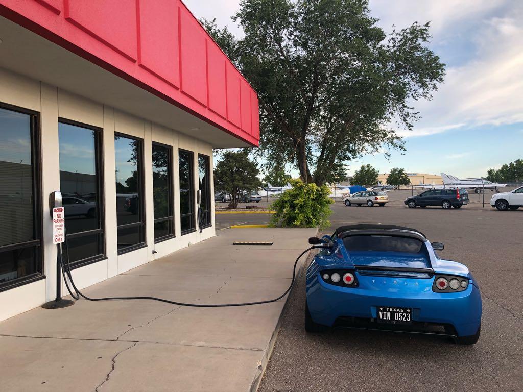Cutter Aviation Albuquerque | Albuquerque, NM | EV Station