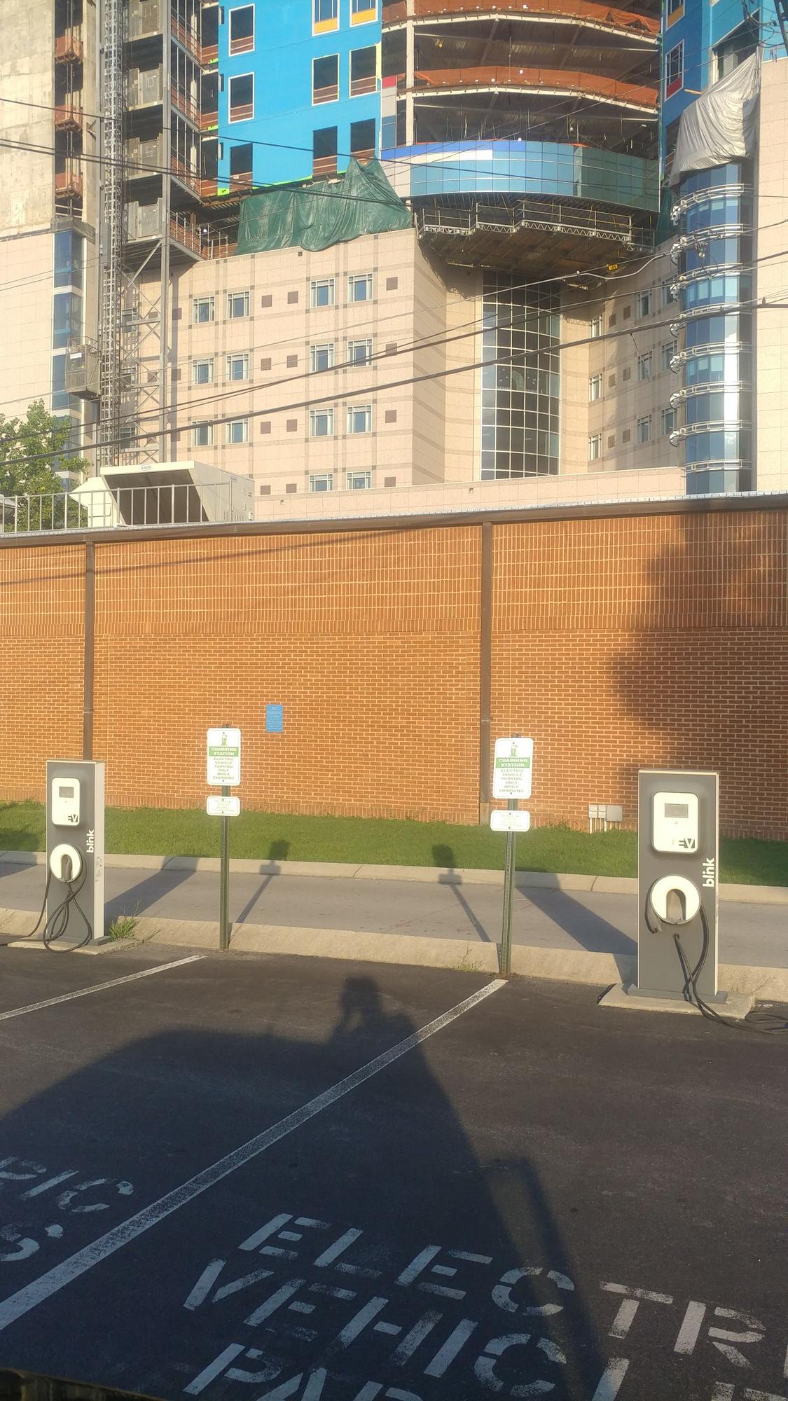 Vanderbilt Medical Center - Lot 113 | Nashville, TN | EV Station