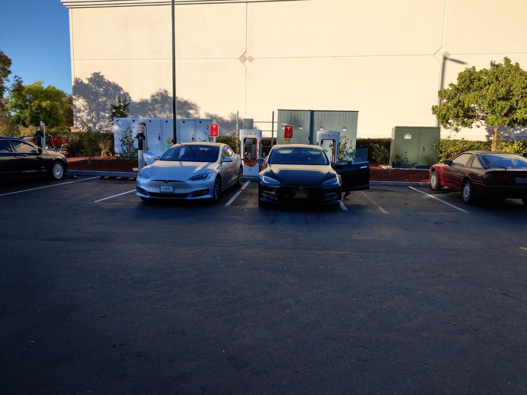 Bridgepointe Shopping Center - Target (1) | San Mateo, CA | EV Station