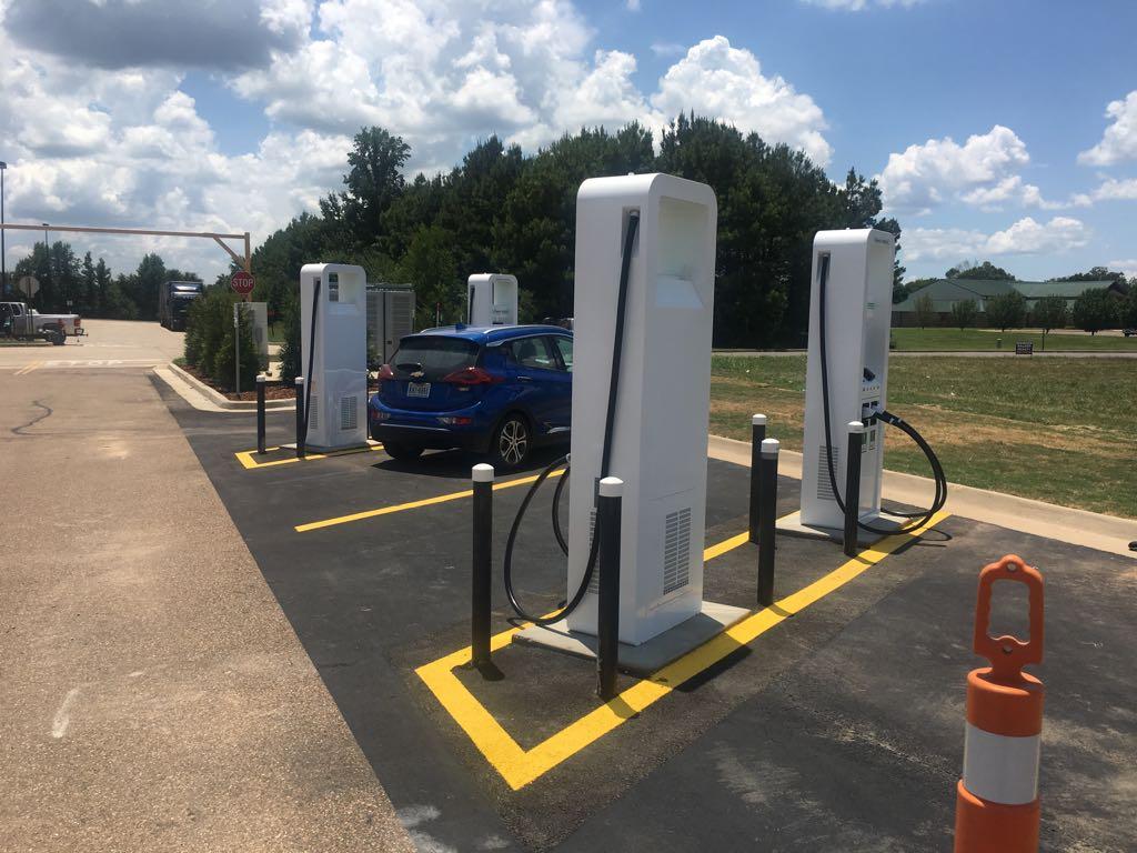 Walmart Supercenter | Hope, AR | EV Station
