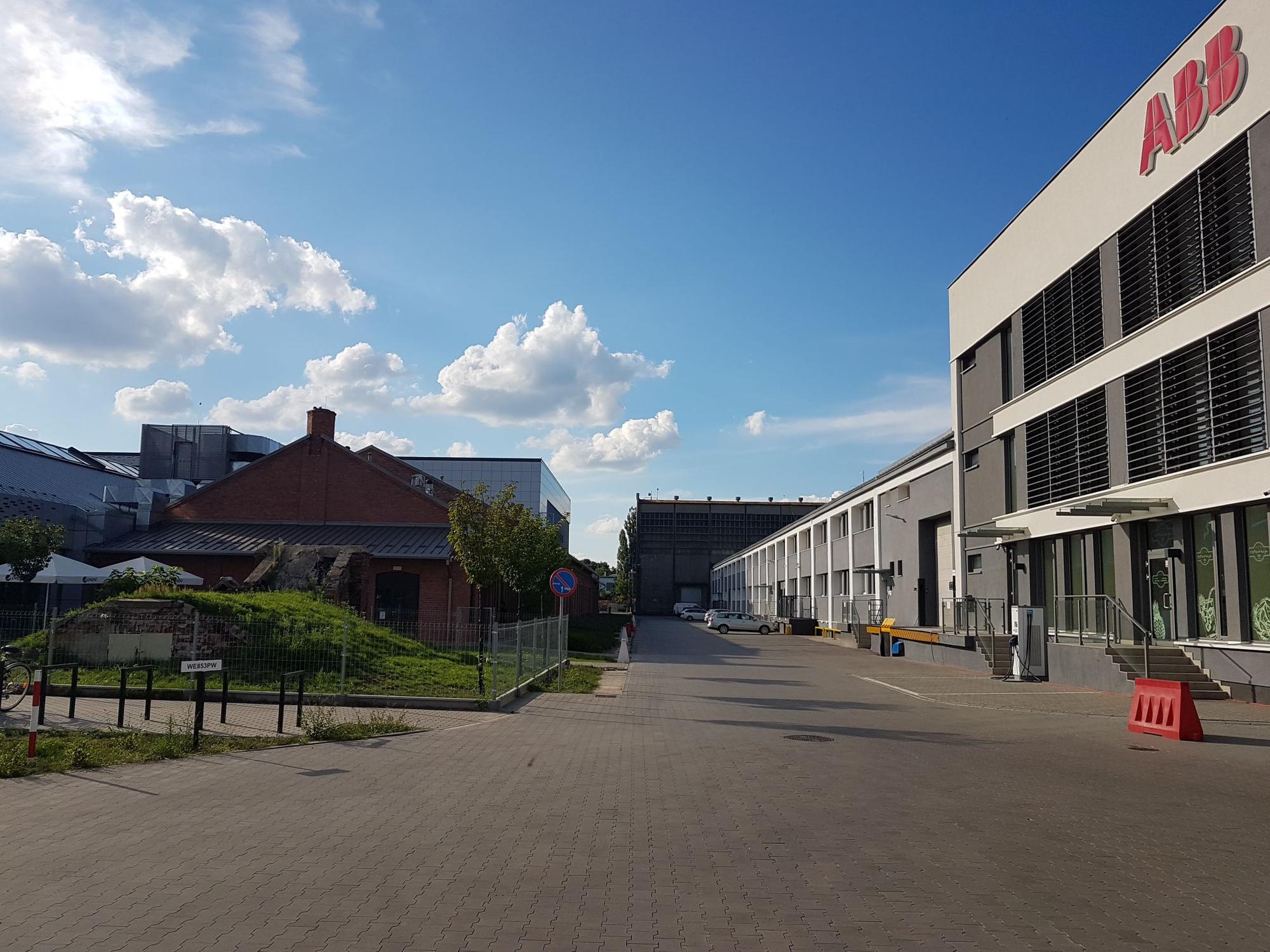 ABB | Warszawa, Mazowieckie | EV Station