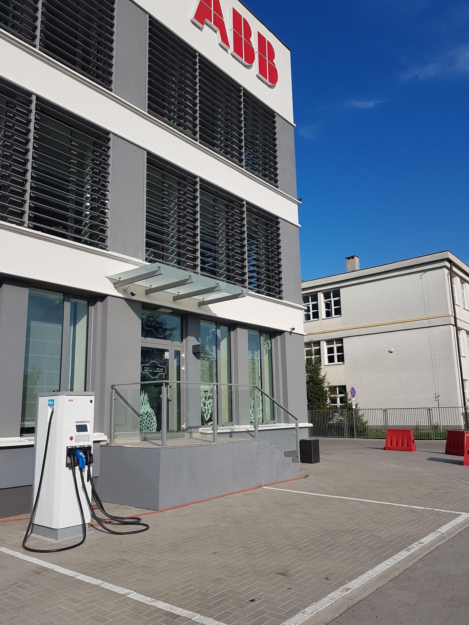 ABB | Warszawa, Mazowieckie | EV Station
