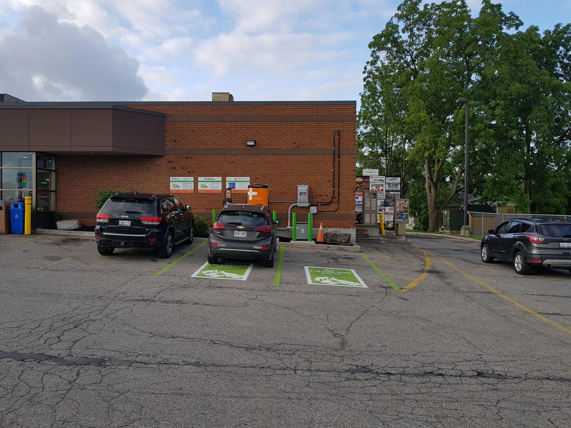 Tim Hortons | Exeter, ON | EV Station
