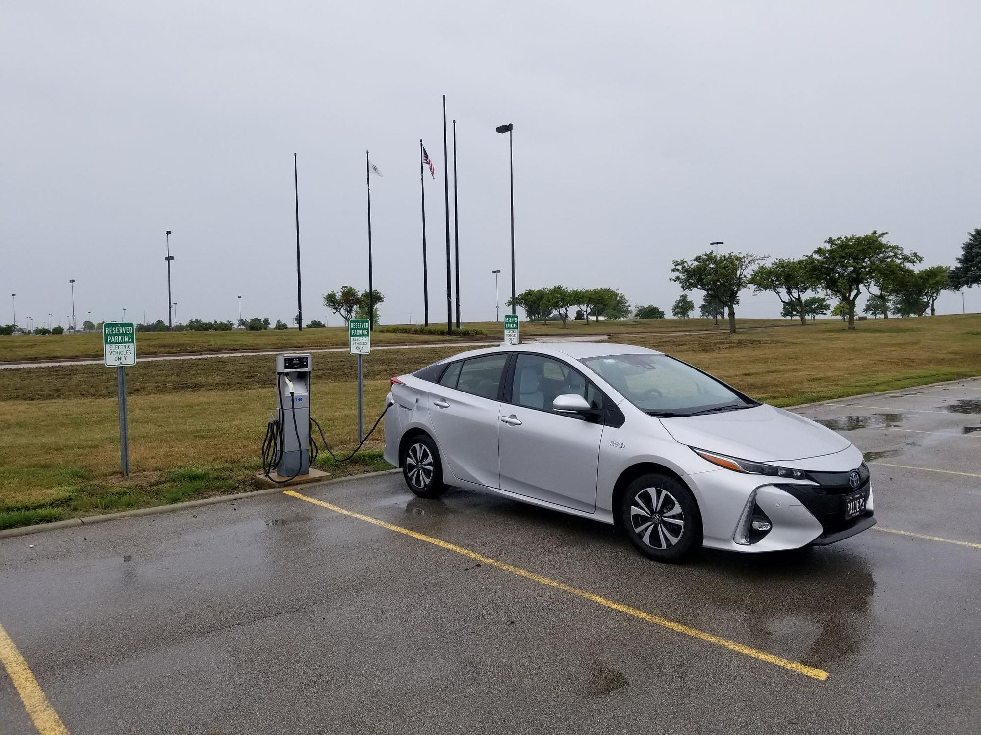 Rivian | Normal, IL | EV Station