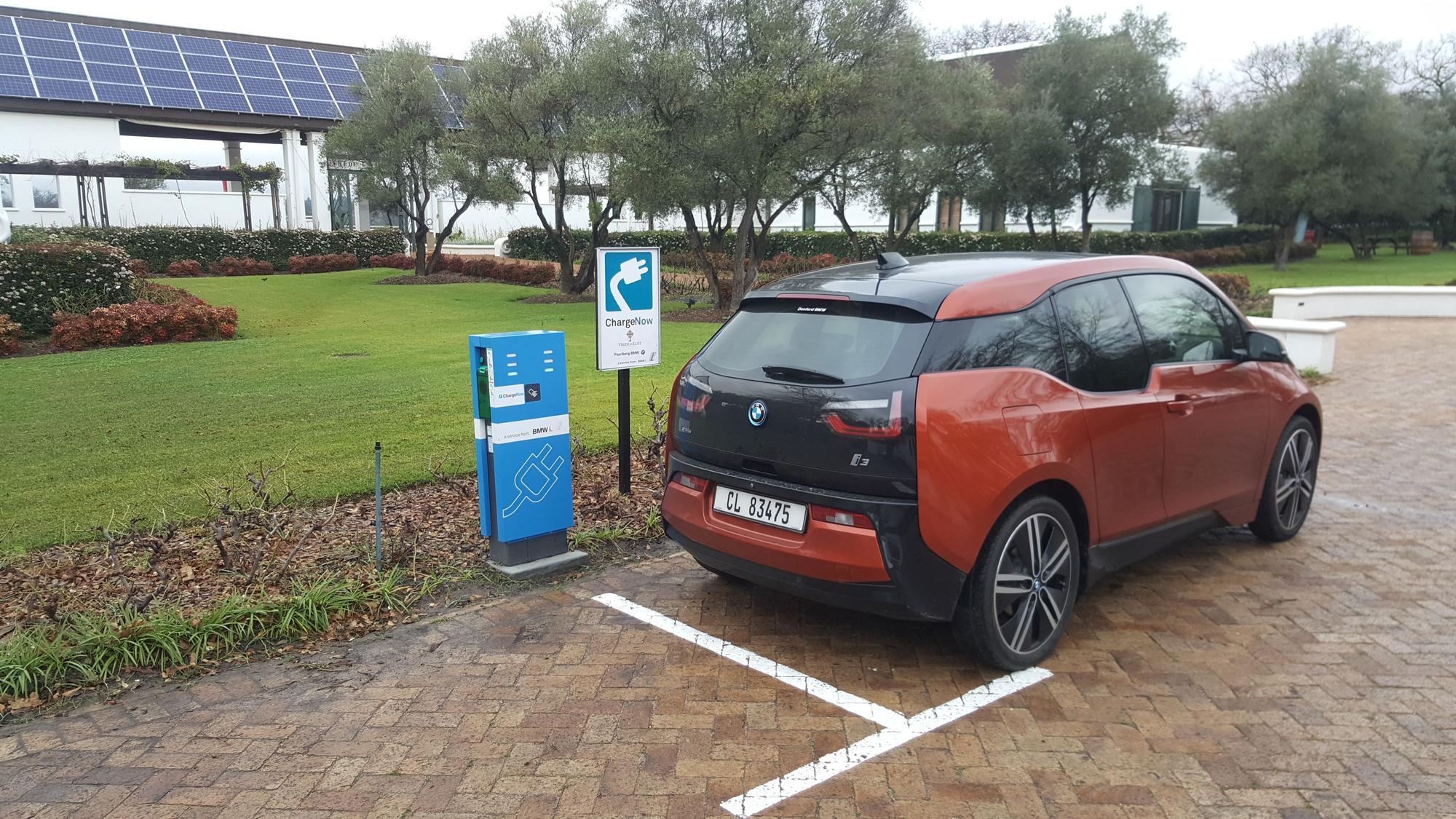 Vrede en Lust Franschhoek Wine Estate (BMW ChargeNow) | Intersection ...