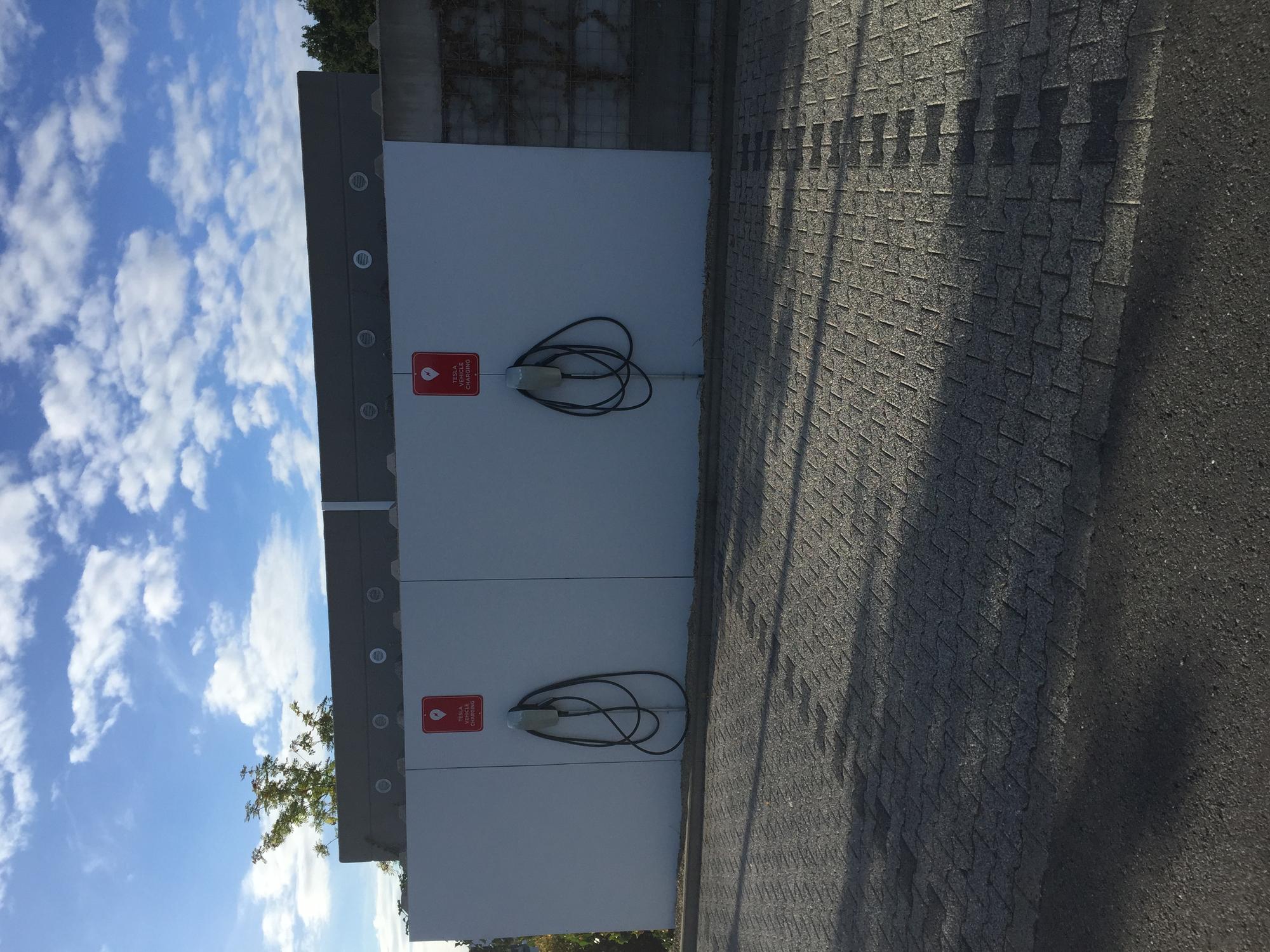 McArthurGlen Designer Outlet Ochtrup | Ochtrup, NRW | EV Station