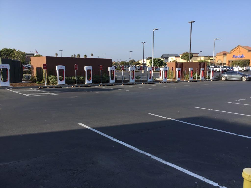 Harden Ranch Plaza | Salinas, CA | EV Station