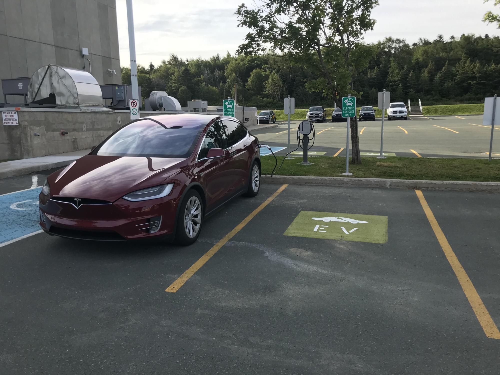 Newfoundland Power | St. John's, NL | EV Station