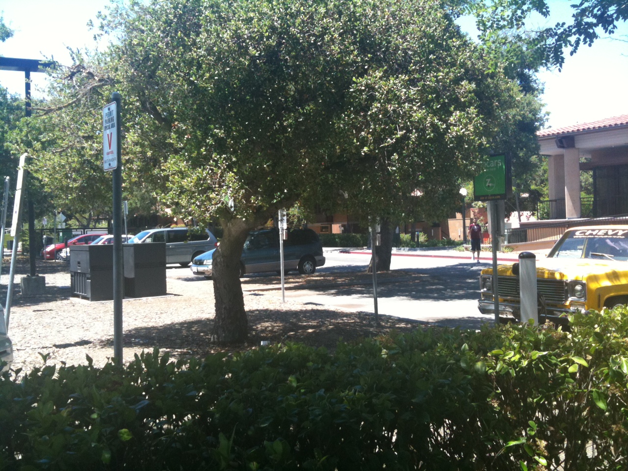 Stanford Tresidder Union | Stanford, CA | EV Station