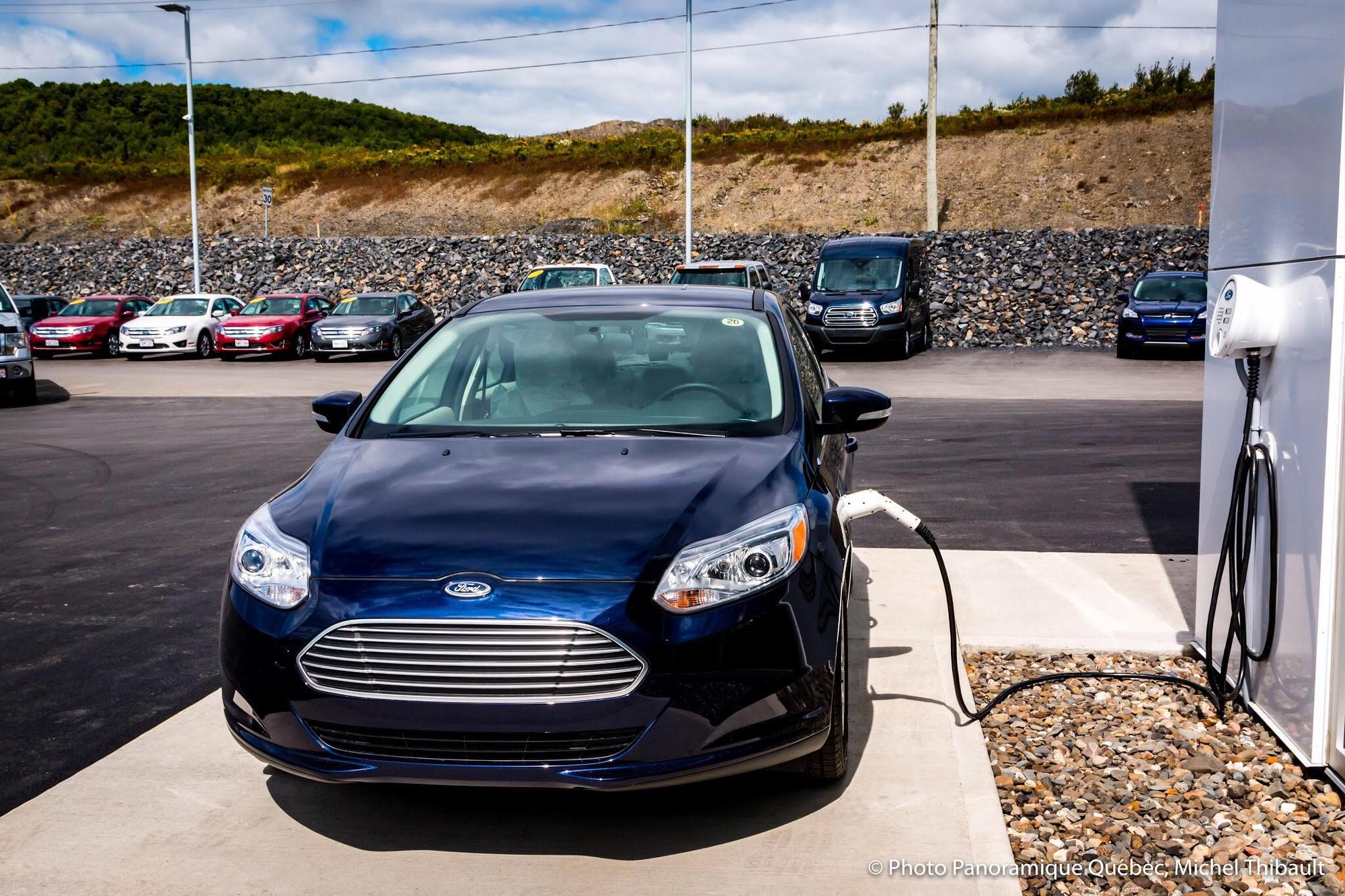 Violette Ford - Service | Edmundston, NB | EV Station