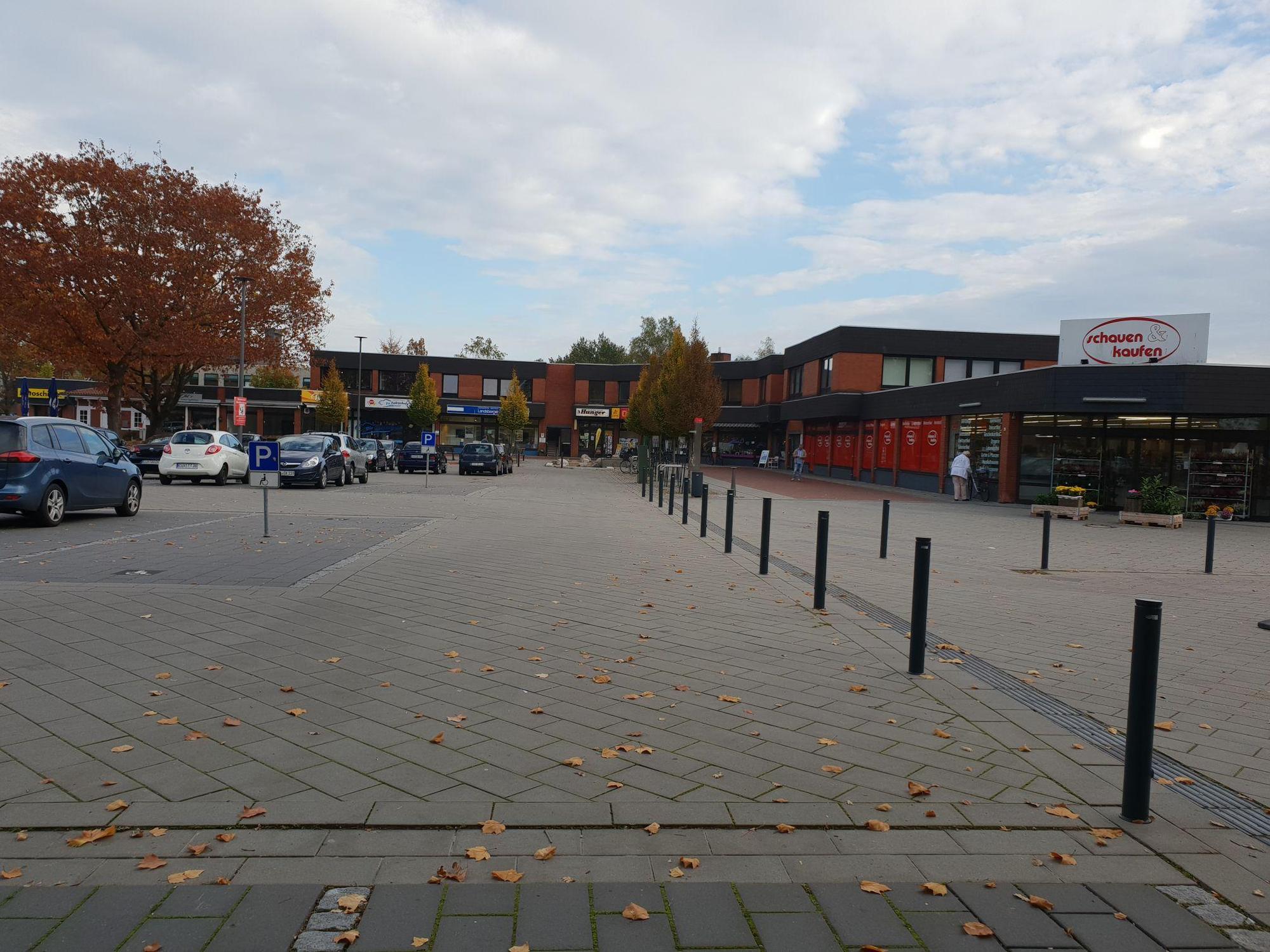 Rathausplatz Hemmoor | Hemmoor, NDS | EV Station