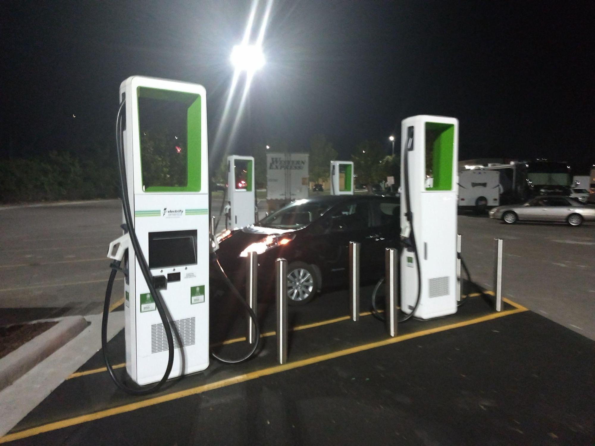 Walmart Supercenter | Pooler, GA | EV Station