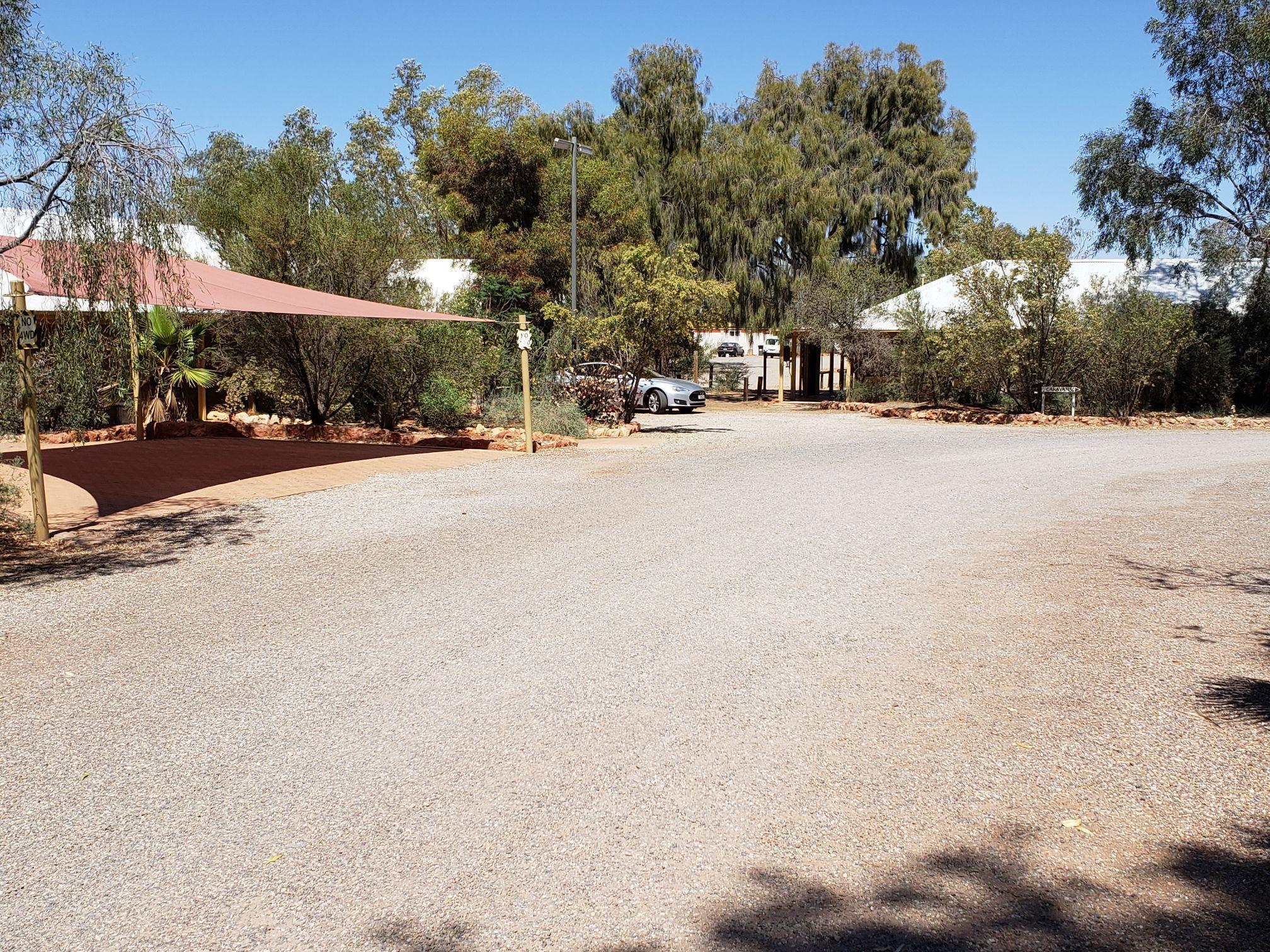 Erldunda Roadhouse (2) | Ghan, NT | EV Station
