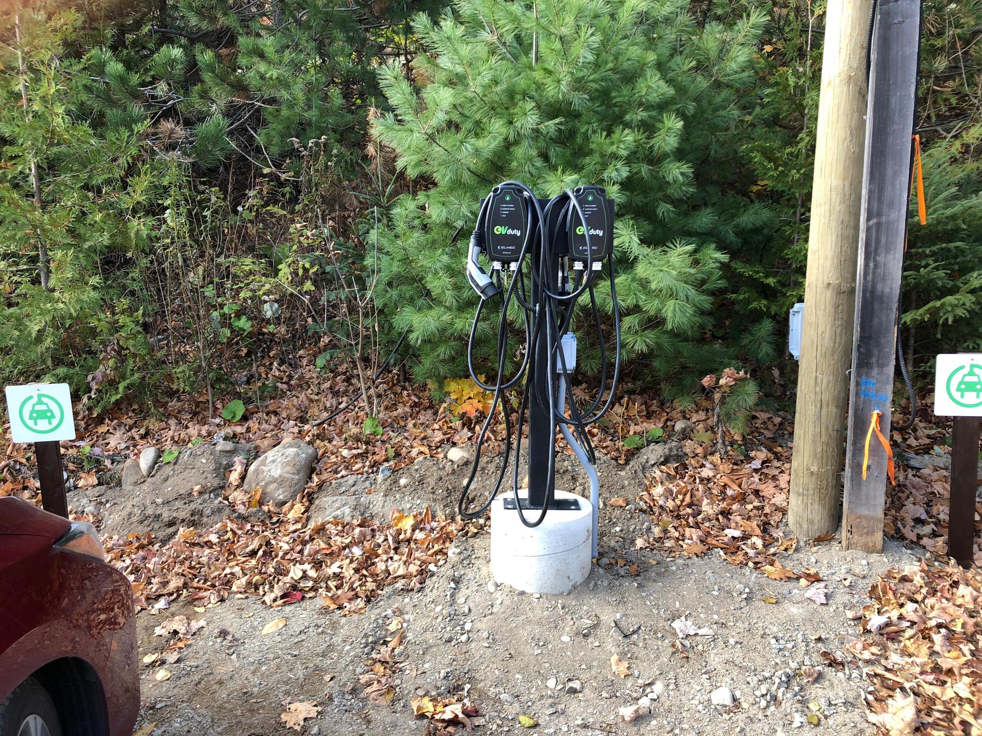 La Source Spa | Rawdon, QC | EV Station