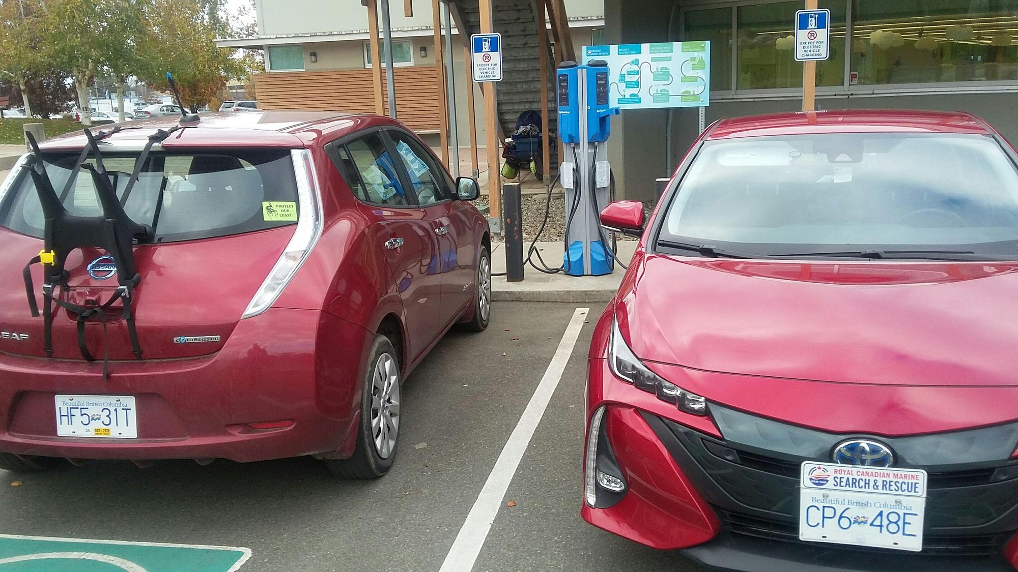 Parksville Public Library | Parksville, BC | EV Station