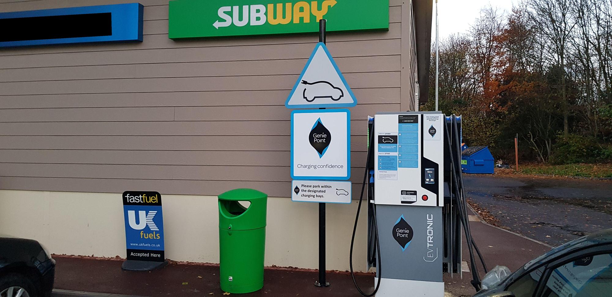 Weyhill Services A303 Westbound | Weyhill, Andover, SP11 8FH, United ...