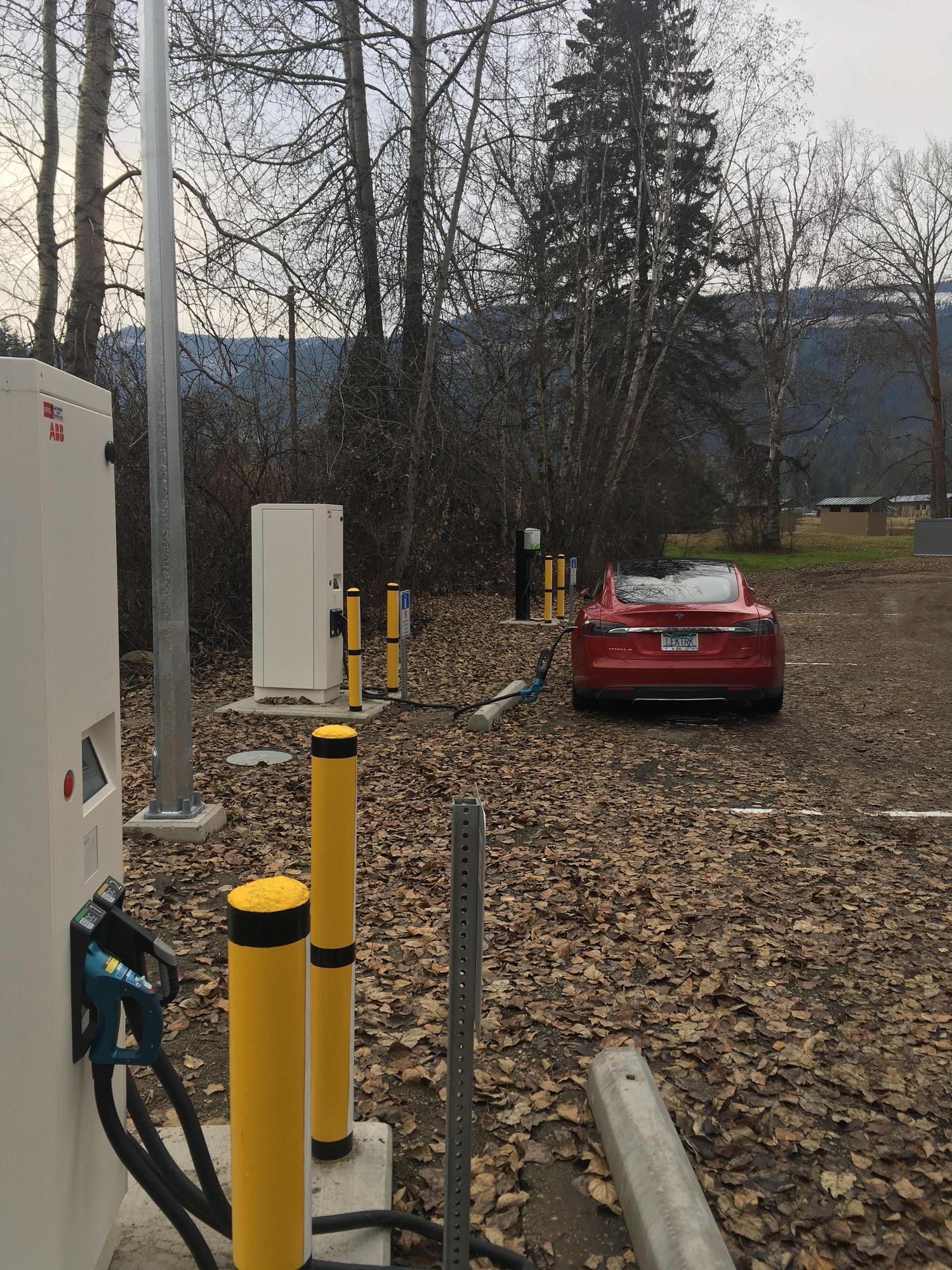 Little Fort Rest Area | Little Fort, BC | EV Station