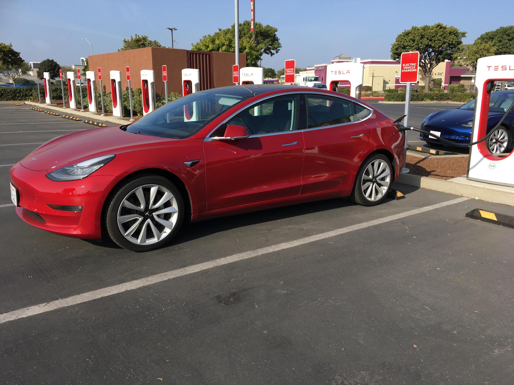 Harden Ranch Plaza | Salinas, CA | EV Station