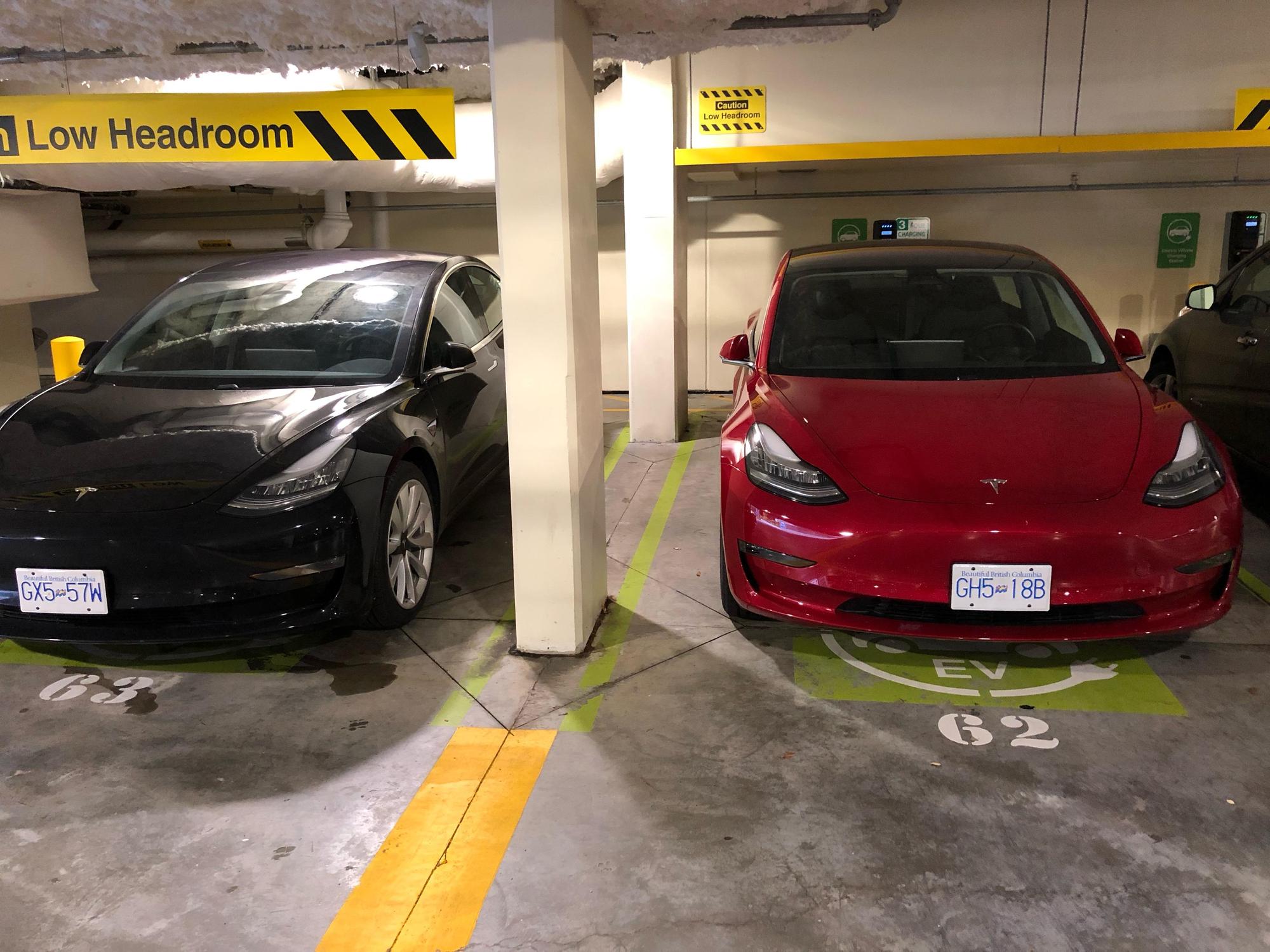 Delbrook Community Recreation Centre | North Vancouver, BC | EV Station