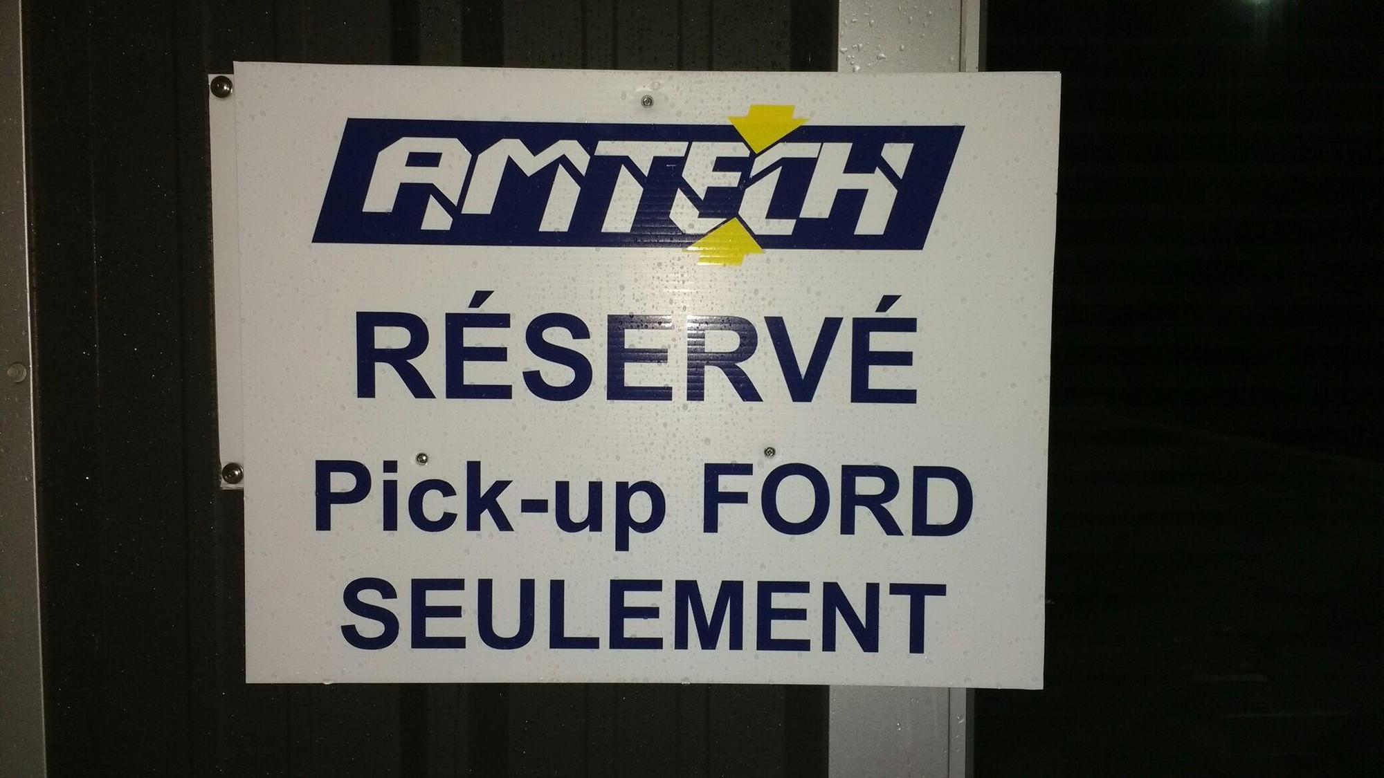 AmTech | Laval, QC | EV Station