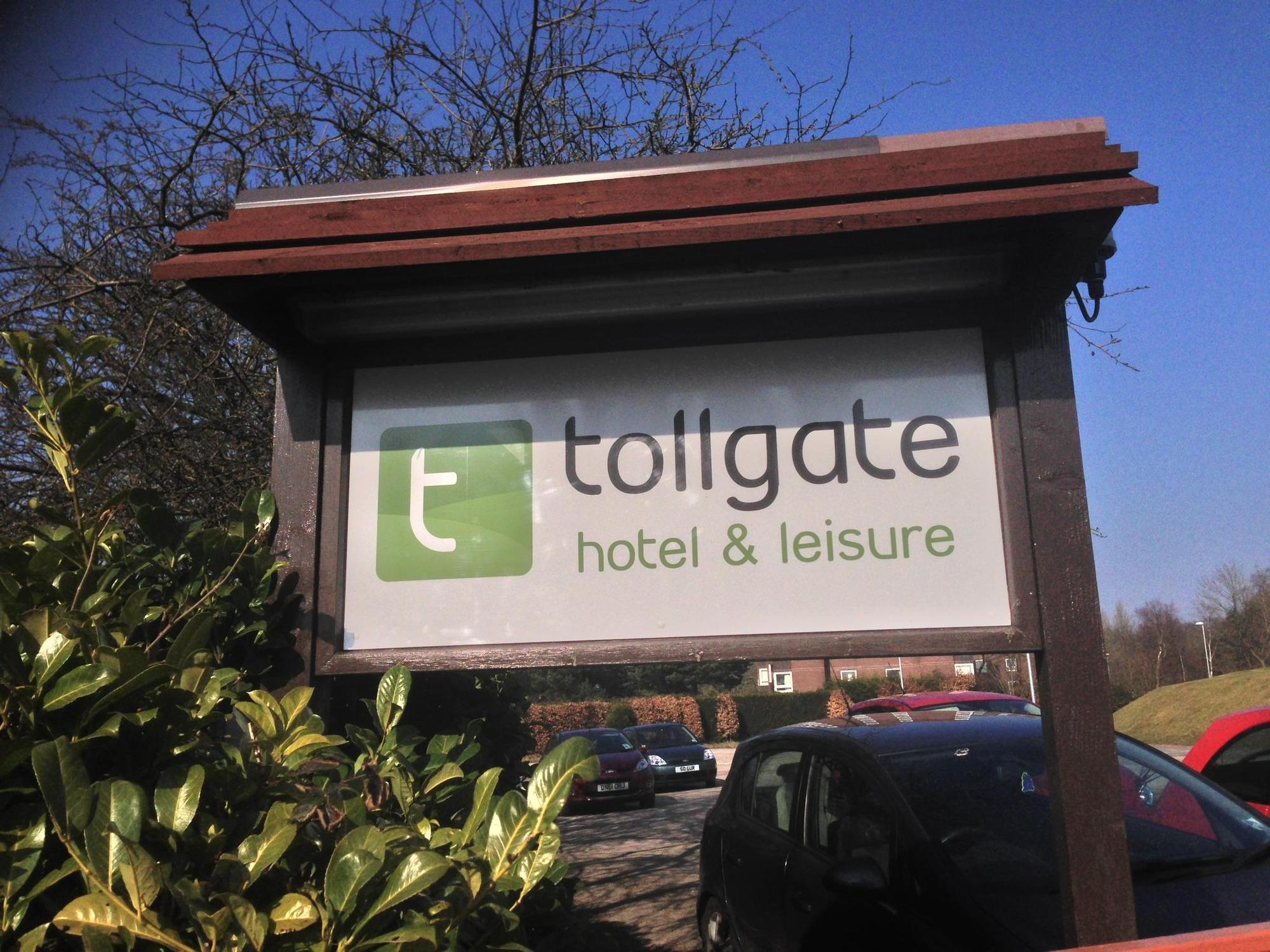 Tollgate Hotel & Leisure | 1 Ripon Rd, Stoke-on-Trent ST3 3PP, UK | EV ...