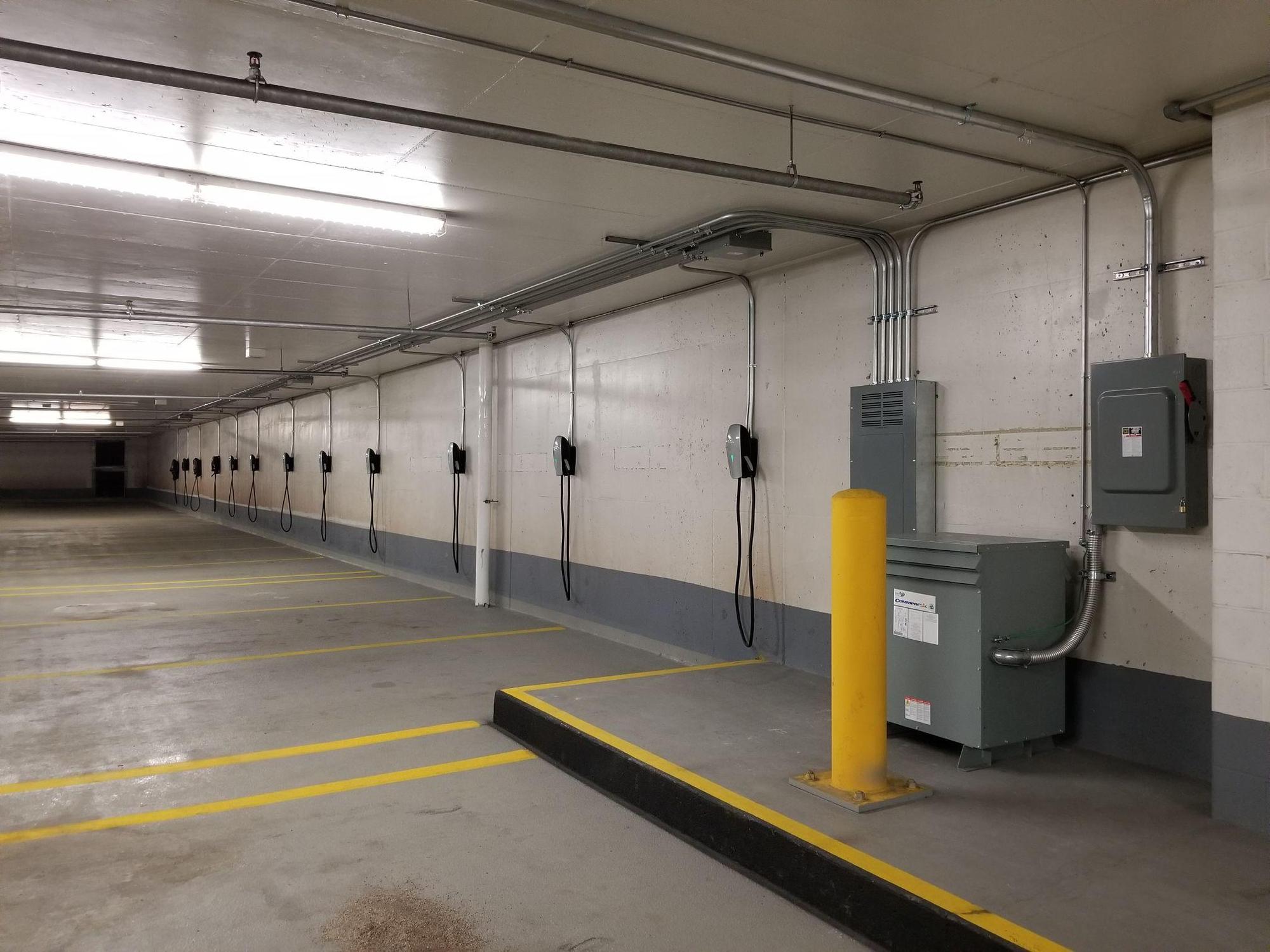 5000 Yonge St | Toronto, ON | EV Station