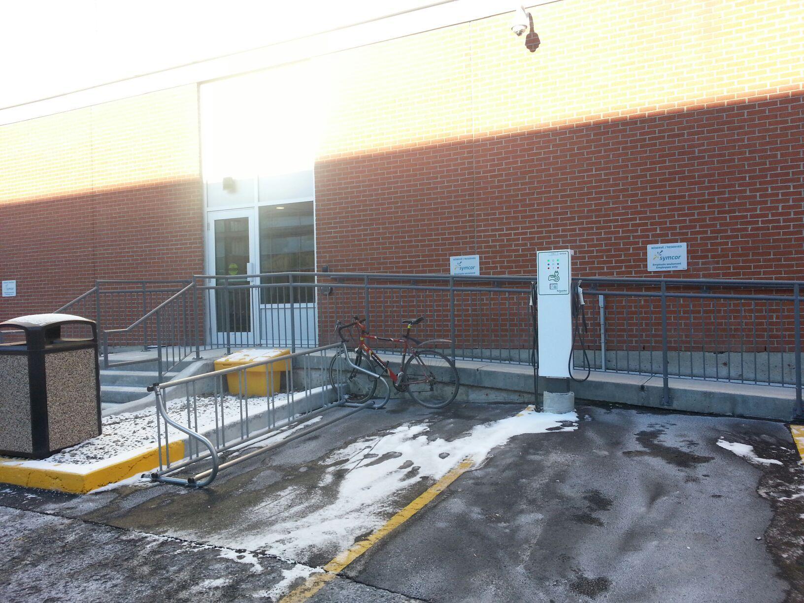 Symcor | Montréal, QC | EV Station